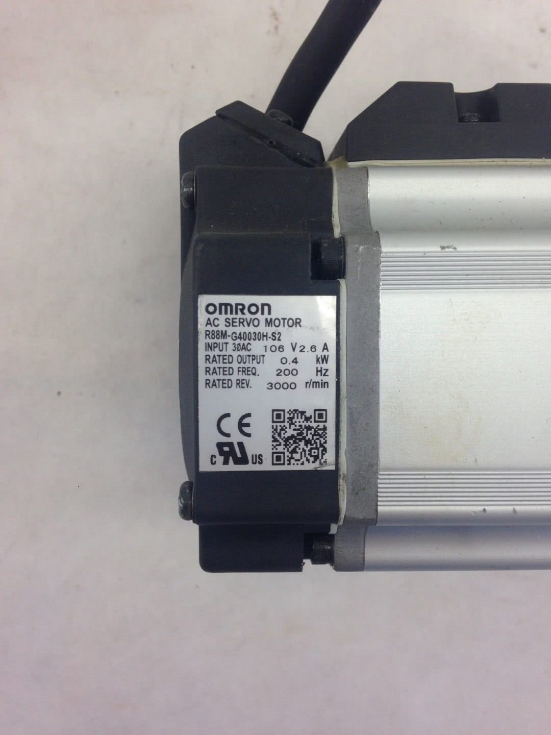OMRON AC SERVO MOTOR R88M-G40030H-S2 (H335)