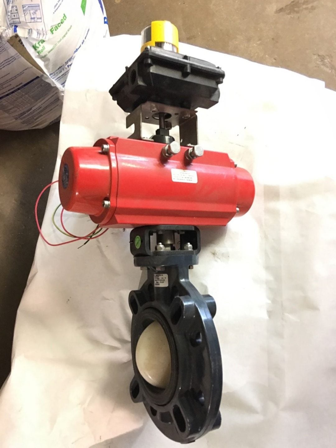 ASAHI D79PASG6W24D Butterfly Valve Assembly Air Actuated Spring Return ...