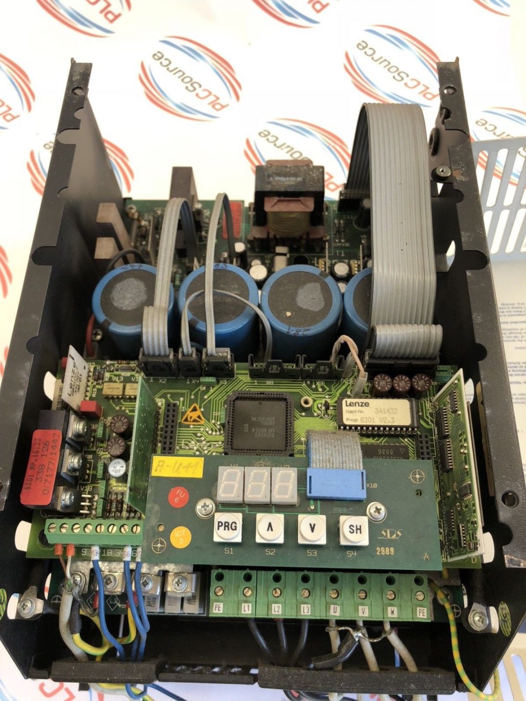 LENZE 8300 AC INVERTER MOTOR DRIVE