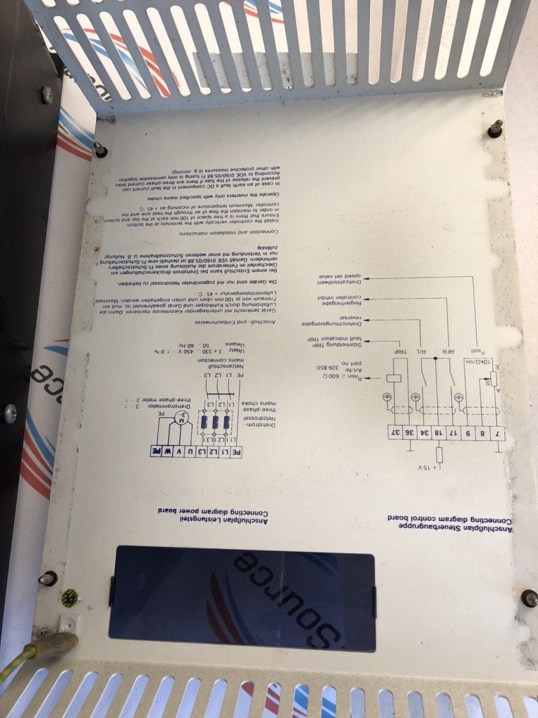 LENZE 8300 AC INVERTER MOTOR DRIVE