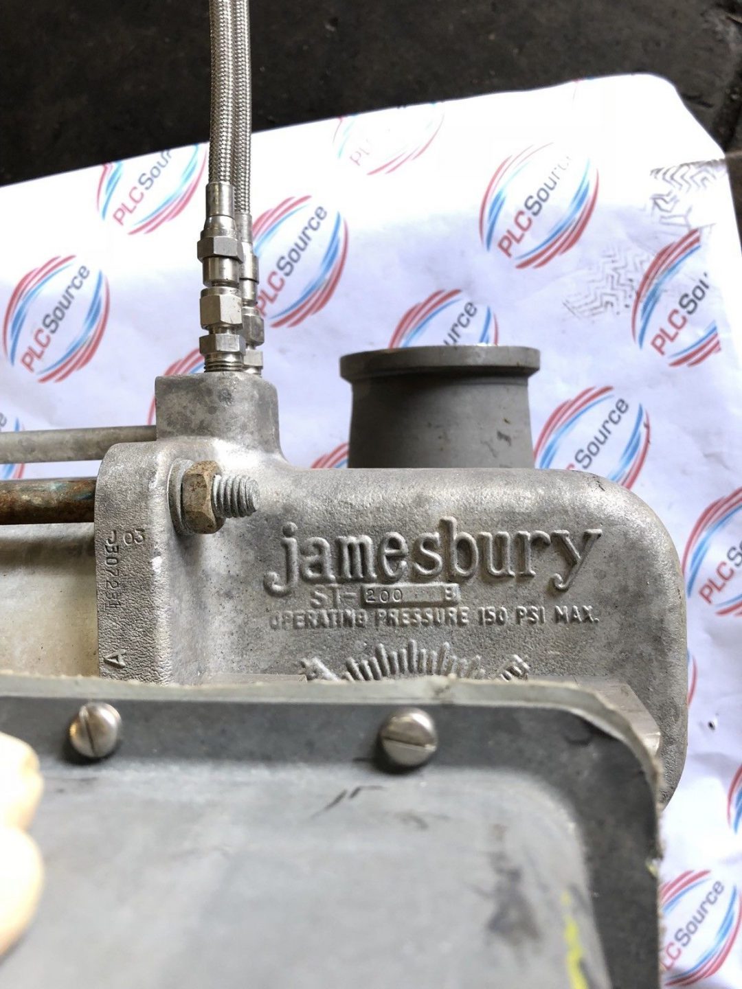 JAMESBURY 150PSI ACTUATOR VALVE ST-200 B WITH FLUID FLOW 2FT BALL VALVE ...
