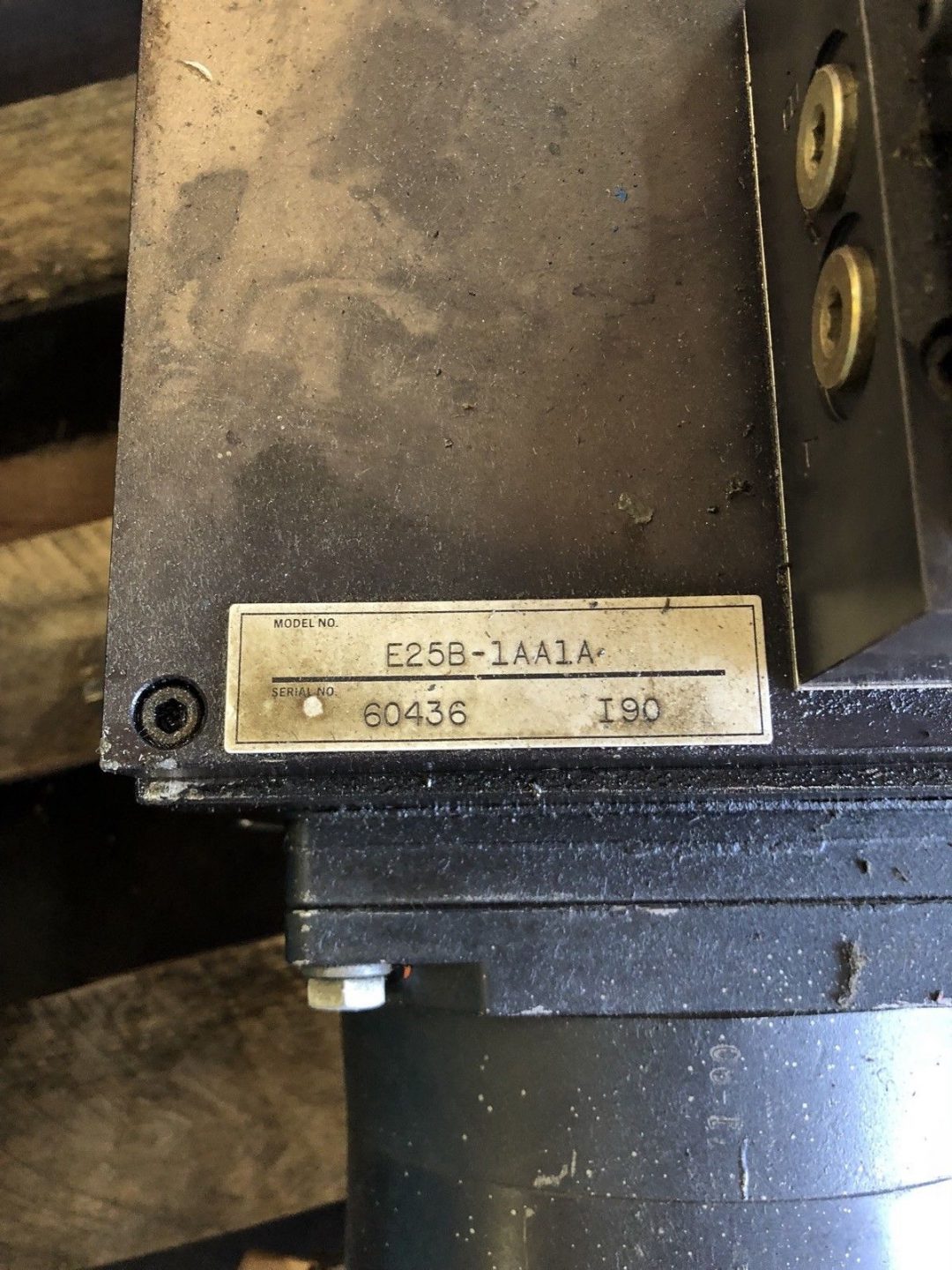 FIFE GUIDE POWER UNIT E25B-1AA1A ,WITH MOOG D631-175C, FIFE 1/4 HP MOTOR