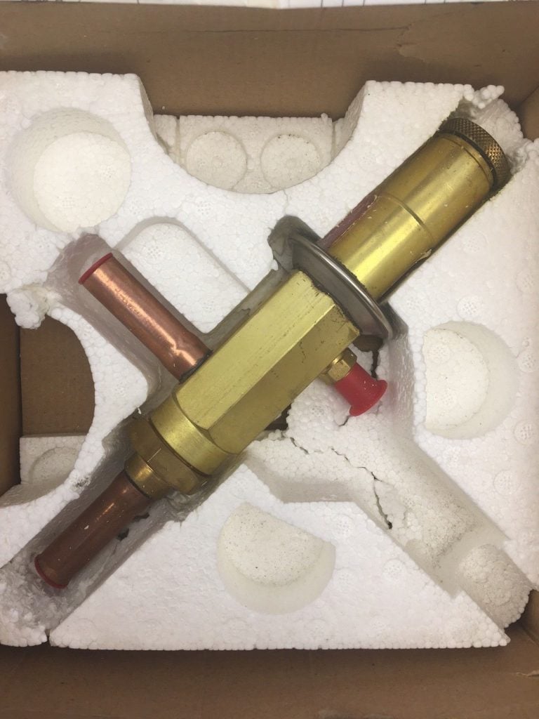 DANFOSS CPCE REFRIGERANT HOT-GAS BYPASS REGULATOR TYPE CPCE RANGE 0 ...