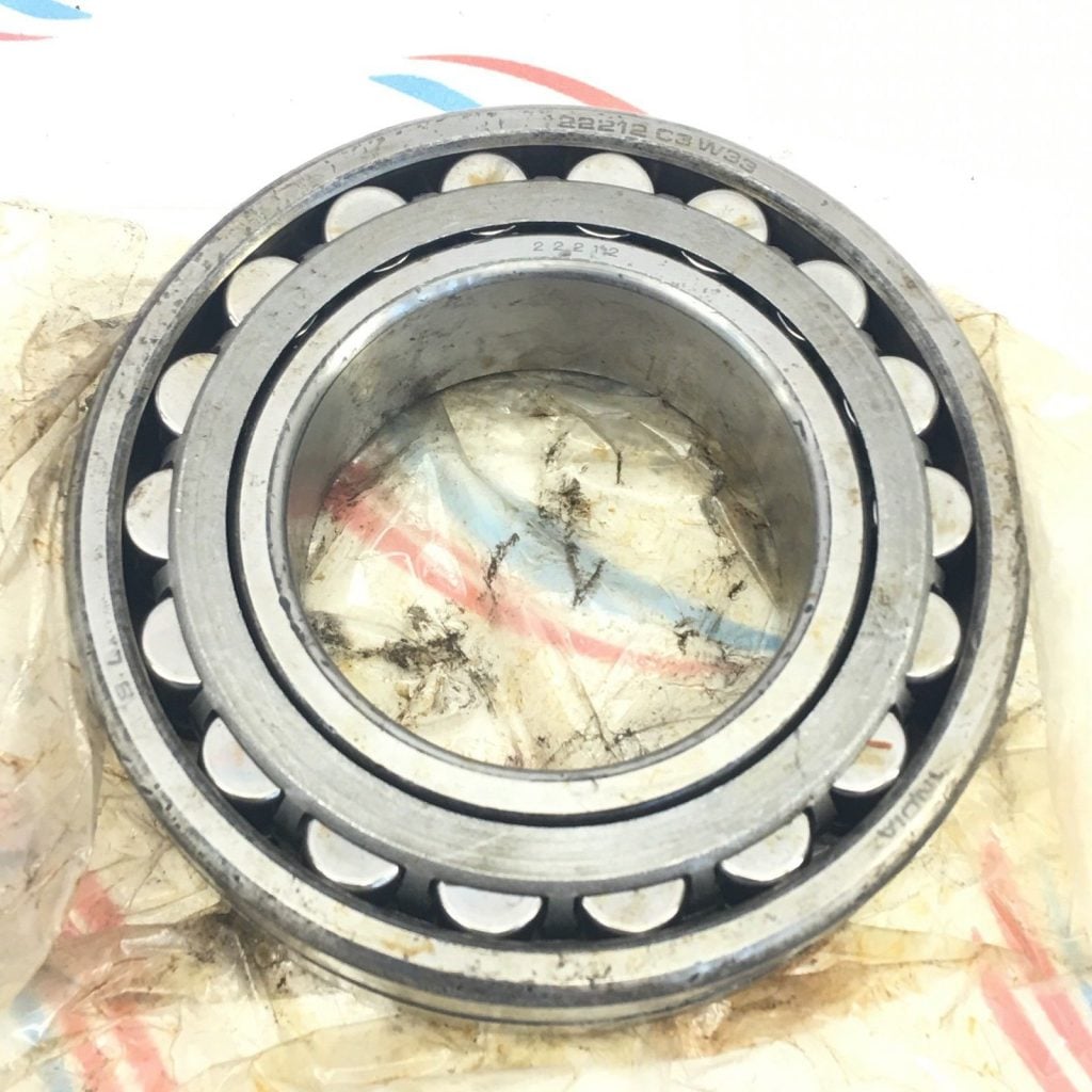 22212-C3W33 SPHERICAL ROLLER BEARING