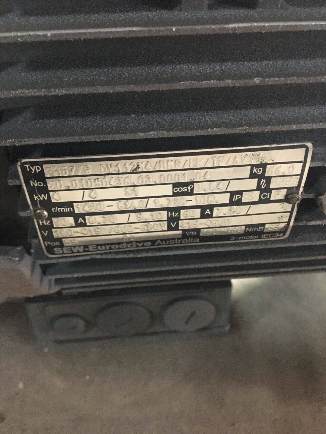 SEW EURODRIVE FH57/G DV112M4/BMG/HR/TF/AV1Y