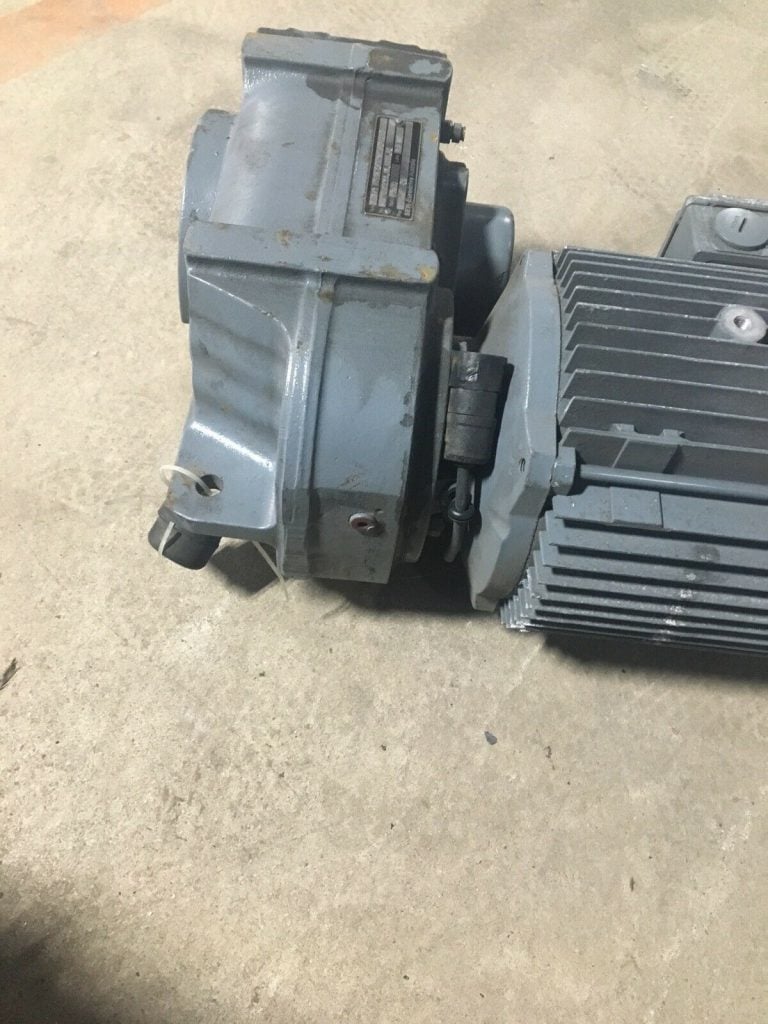 SEW EURODRIVE FH57/G DV112M4/BMG/HR/TF/AV1Y