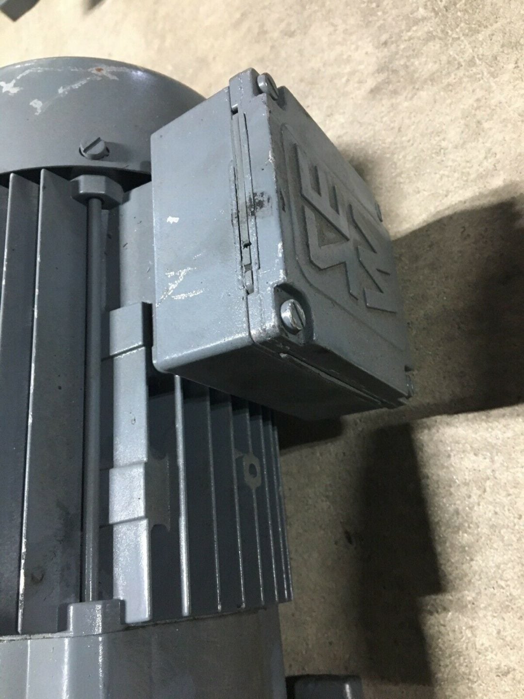 SEW EURODRIVE R17 DT80K4