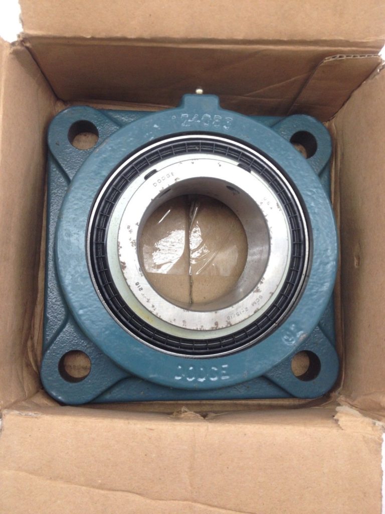 DODGE F4B-SCM-215 4-BOLT SQ FLANGE BALL BEARING 126196 (B450)